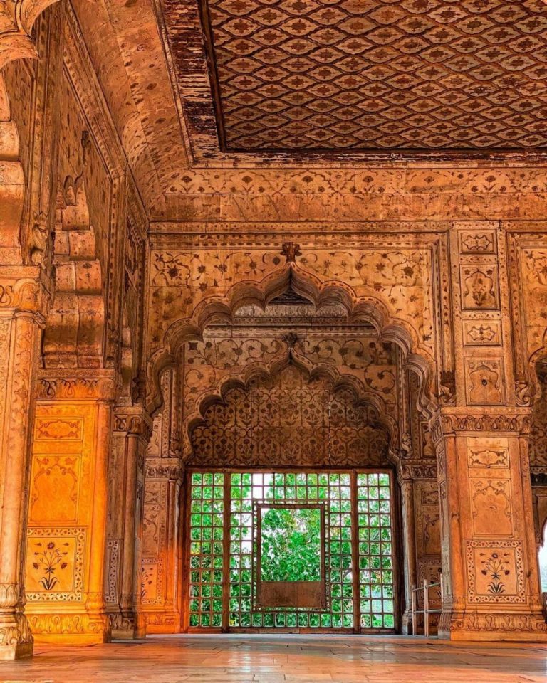 Historical Significance of Red Fort - Travel Xamp